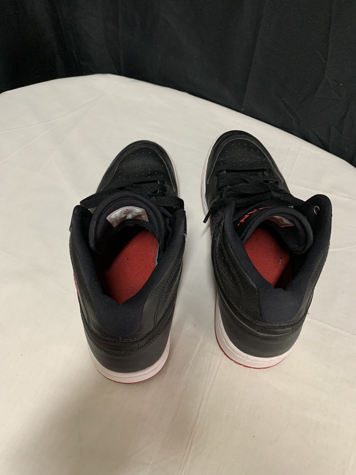 Jordan Access Men's 9 Sneaker - Gem