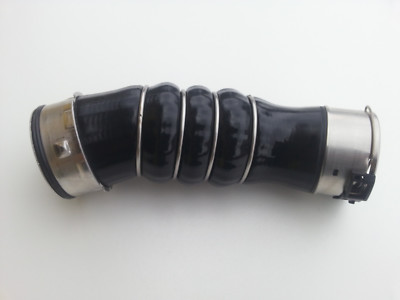 NEU FÜR BMW E81 E82 E87 1.20d TURBOSCHLAUCH LADELUFTSCHLAUCH ...