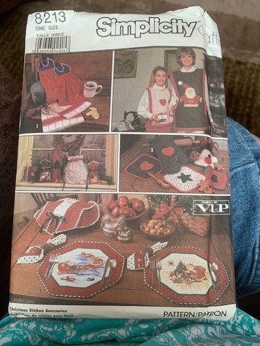 1988 UNCUT Simplicity Crafts Sewing Pattern 8213 Christmas Holiday ...