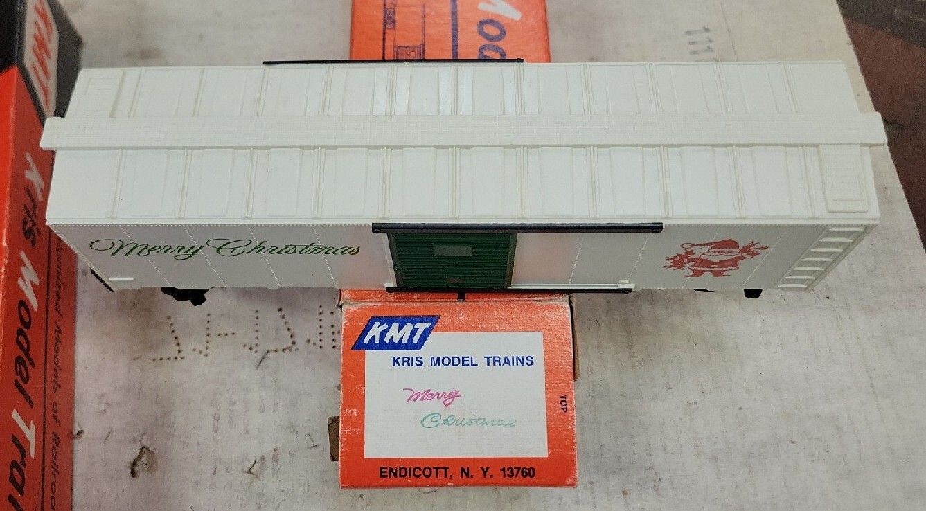 KMT, Kris Model Trains, MERRY CHRISTMAS BOX CAR. 1971 (13K) | eBay