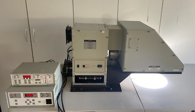 Newport (Oriel) 93194A-1000 Solar Simulator w 69920 Power Supply | eBay