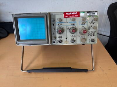 Tektronix 2213 60 MHz 2 Channel Analogue Oscilloscope (R4) | eBay UK