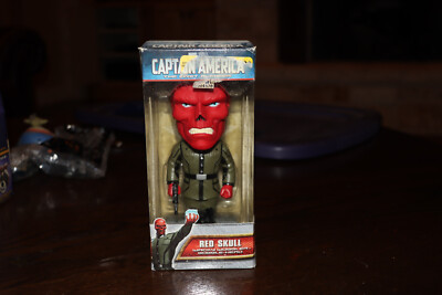 Marvel Red Skull Wacky Wobbler Bobble-Head Captain America The First ...