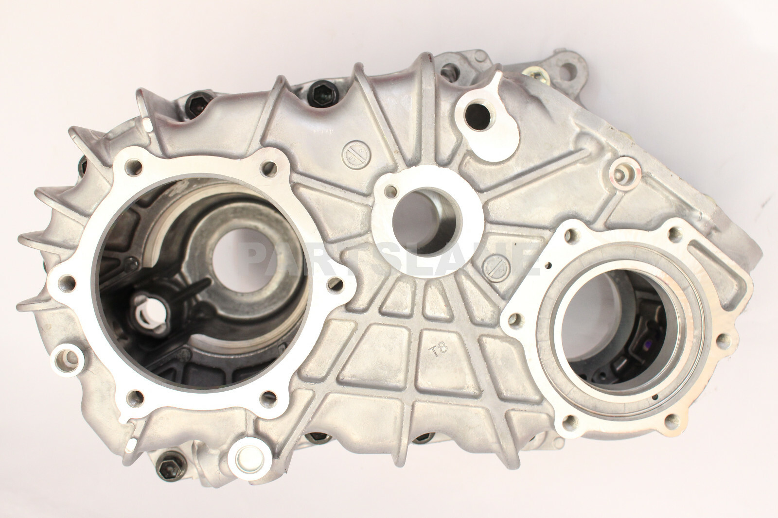 36103-60120 Toyota OEM Genuine CASE SUB-ASSY, TRANSFER Land Cruiser ...