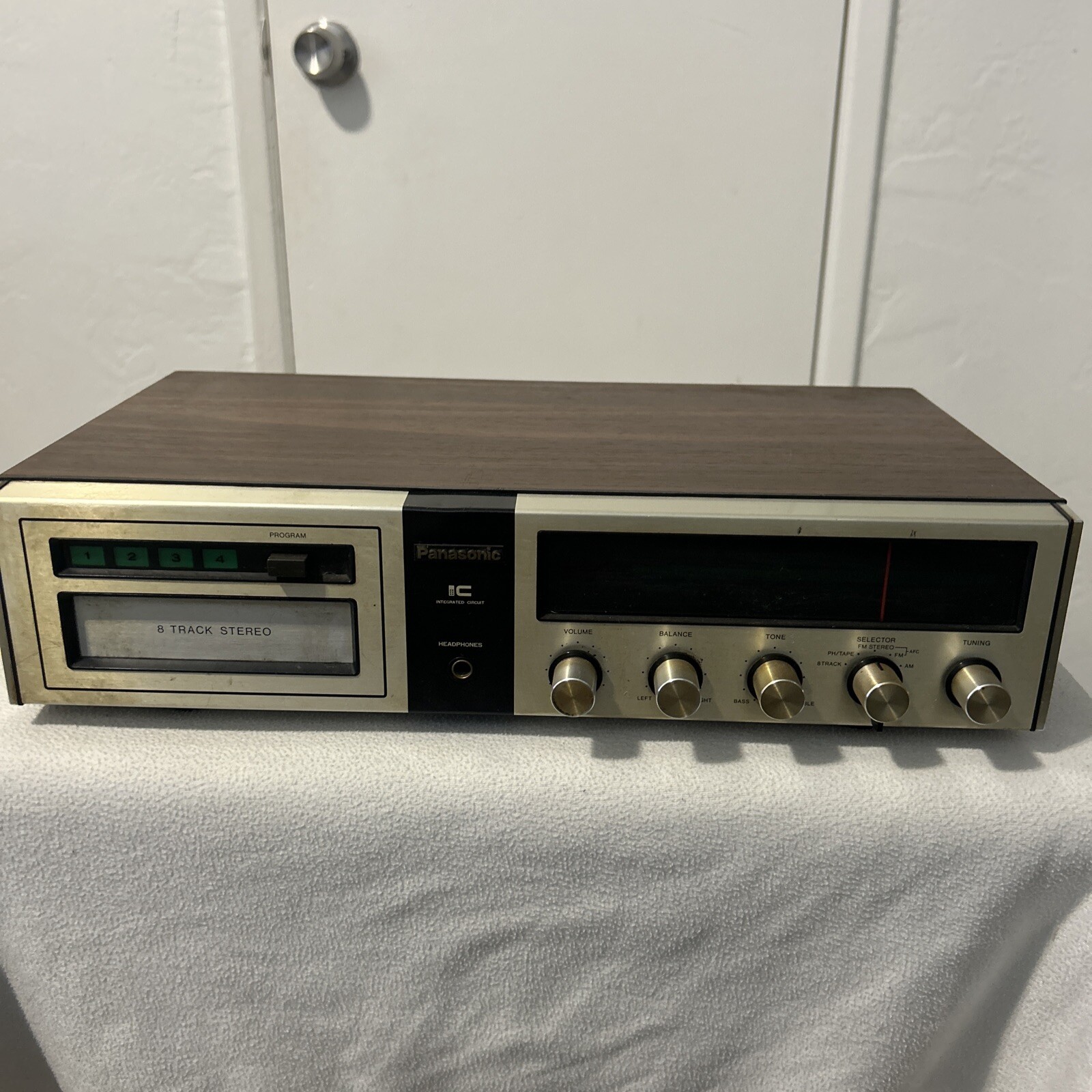 8-Track Tape Player and Recorder Units ~ MegaMinistore