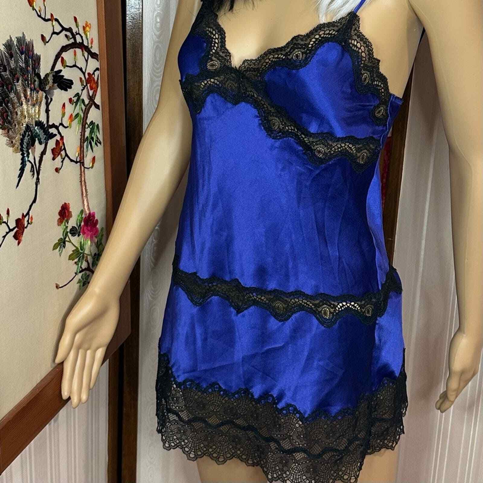Vtg Royal Blue Victoria’s Secret Lingerie with black … - Gem