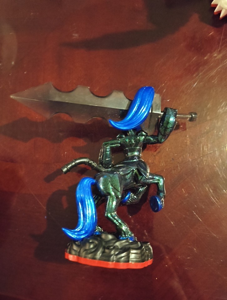 Skylanders Trap Team KNIGHT MARE & KNIGHT LIGHT & DARK ELEMENT MASTER ...