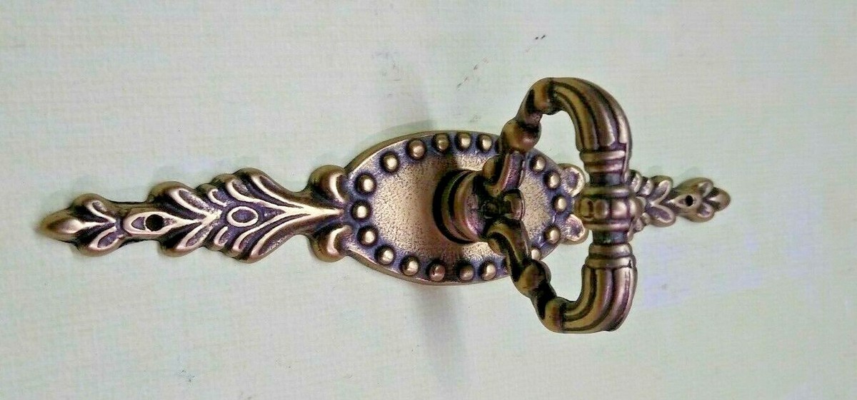 Mock Key Cabinet Pull With Backplate | Cabinets Matttroy