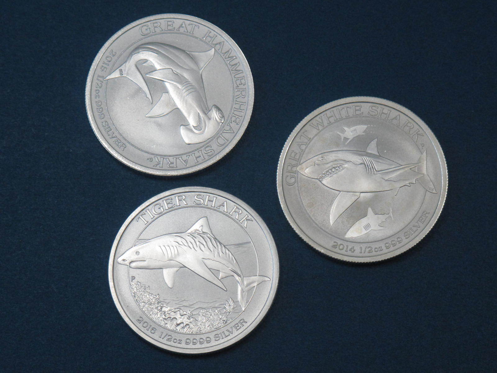 2014 2015 2016 Perth Mint Shark Series Silver Coin Set 3-1/2 oz rounds ...