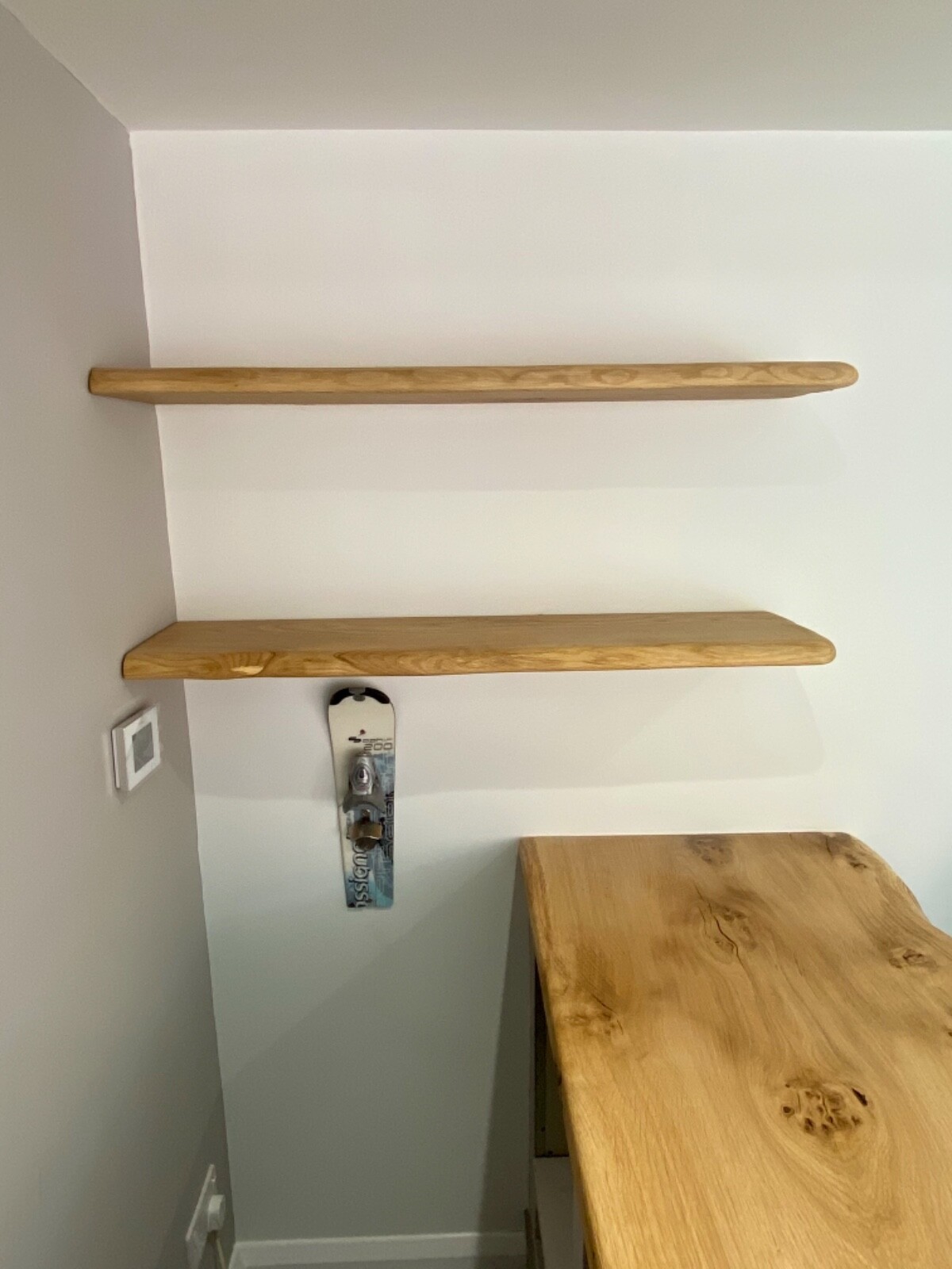 Waney Edge Oak window sills. oak slabs Kiln dried rustic oak window ...