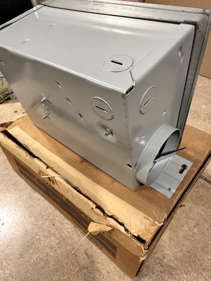 MIAMI CAREY VINTAGE BATHROOM EXHAUST FAN MID CENTURY ALUMINUM ...