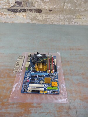 Gigabyte Technology GA-EP45-DS3L, LGA 775/INTEL Q9300, 4GB OCZ, COOLER ...