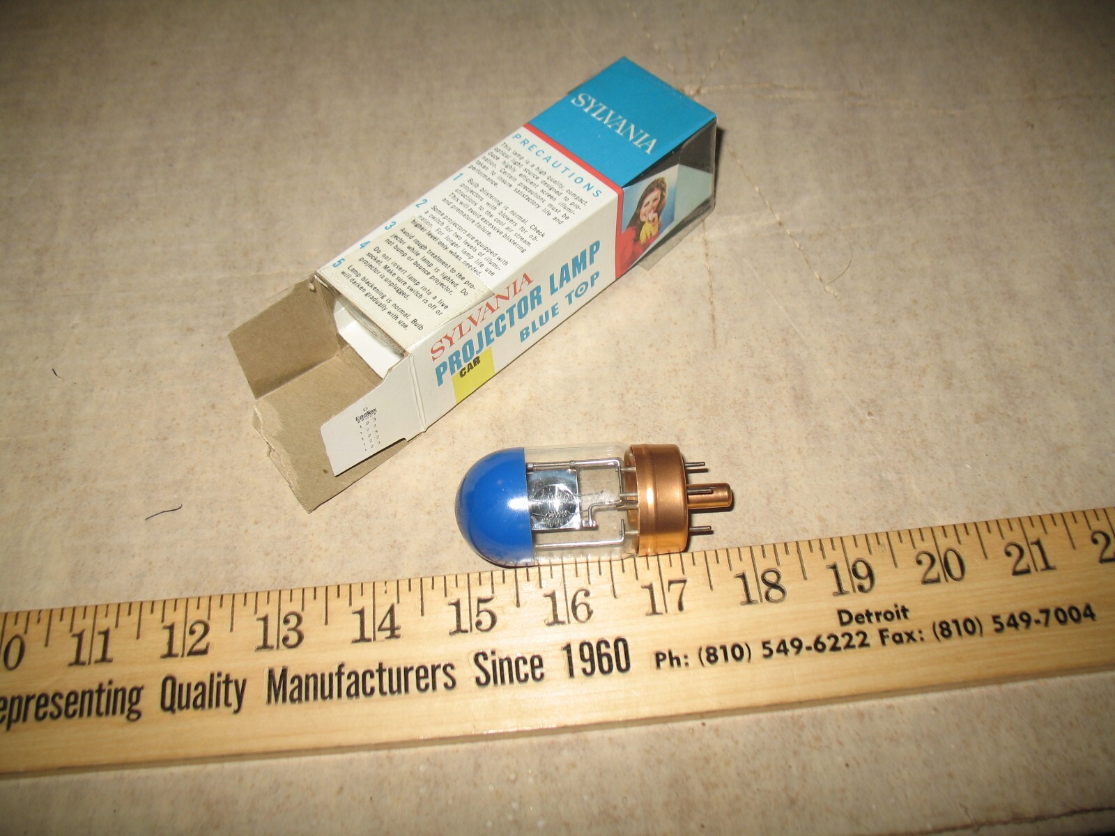 NOS? PROJECTOR PROJECTION LAMP BULB SYLVANIA CAR 150W 120V 15 HRS BLUE ...