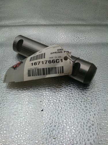 International/Navistar Leaf Spring Bolt Pin w/o Grease Fitting ...