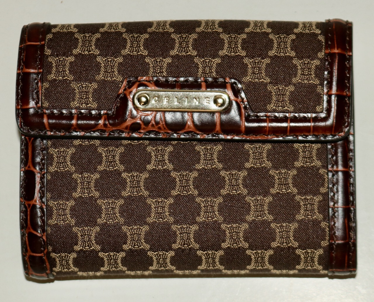 CELINE multifunction compact brown logo wallet with t… - Gem