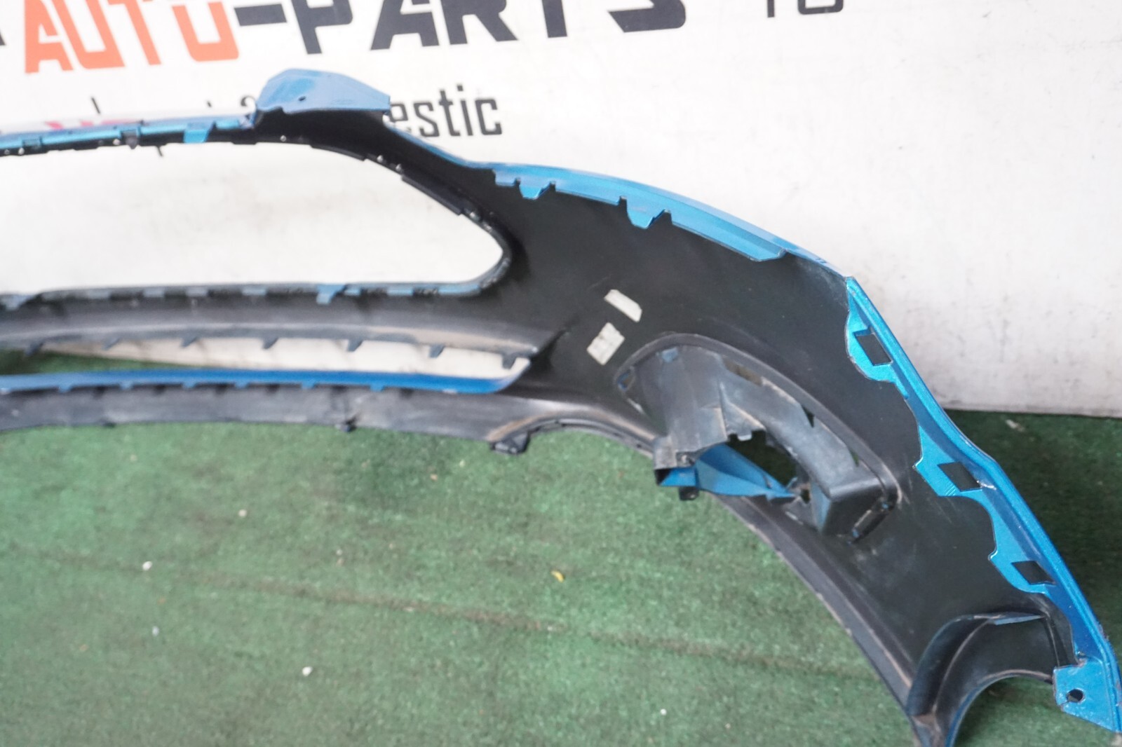 w/ dent 2013-2018 FORD CMAX C-MAX FRONT BUMPER COVER 2016 OEM UF99630 ...