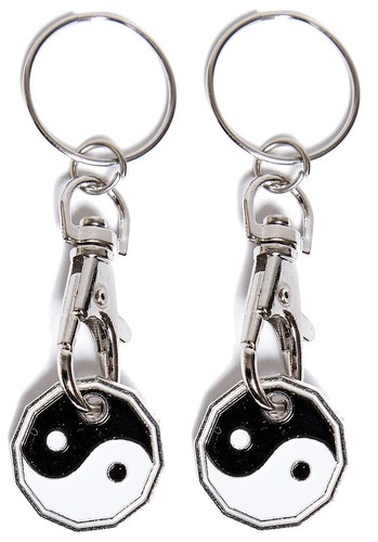 2 PACK YING YANG DESIGNER ONE POUND COIN TOKEN KEYRING SHOPPING TROLLEY ...