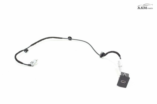 2020-2024 FORD ESCAPE CENTER CONSOLE USB CONNECTOR PORT & WIRE CABLE ...