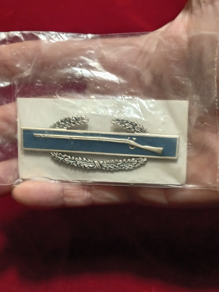 Lot of 3 CIB Combat Infantry Badges 2 cloth subdued & 1 clutch back ...