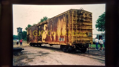 18511 35MM Train Slide ENGINE LOCOMOTIVE RR ROUGH BOXCAR ONLOOKERS | eBay