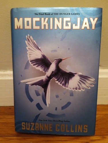 Hunger Games Ser.: Mockingjay by Suzanne Collins (2010, Hardcover ...
