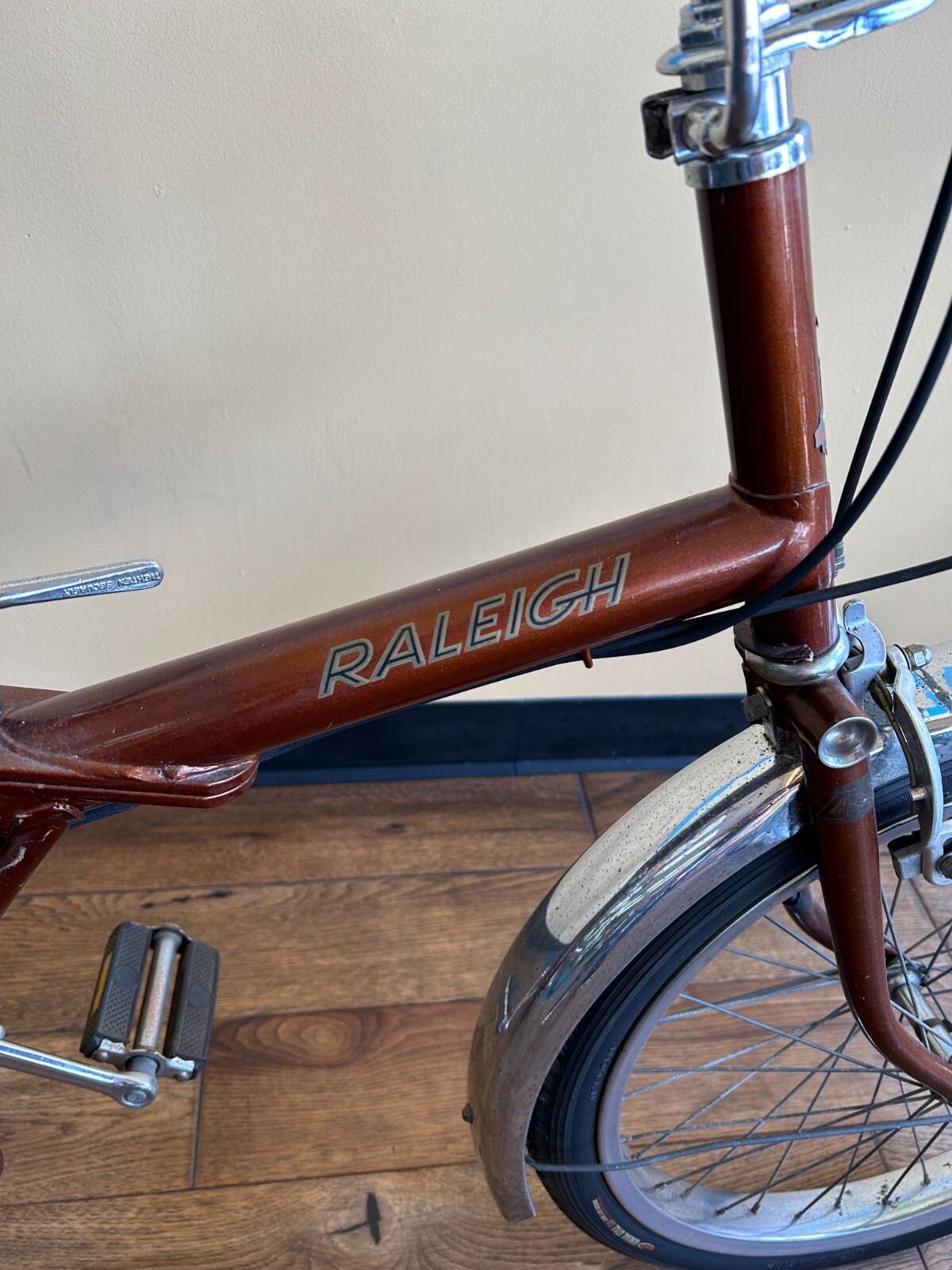 Vintage 1976 Raleigh Folder - Excellent Condition - Barn Find - with OE ...