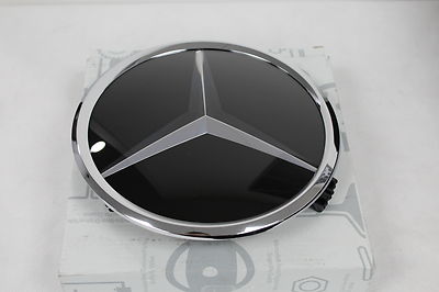 NEW Genuine Mercedes-Benz Black Radiator Grille Star Badge Emblem ...