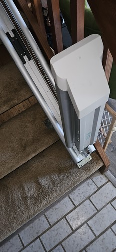 Acorn 130 T700 Super Guide Stairlift Straight will fit 12 steps right ...