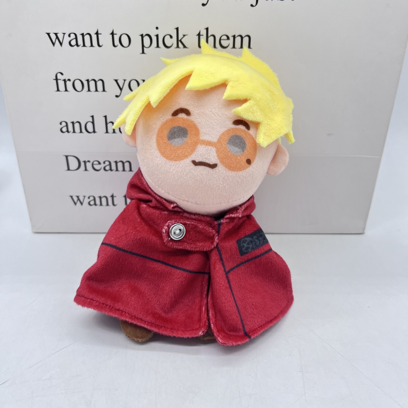 16cm TRIGUN STAMPEDE Plush Keychain Vash the Stampede Collection ...