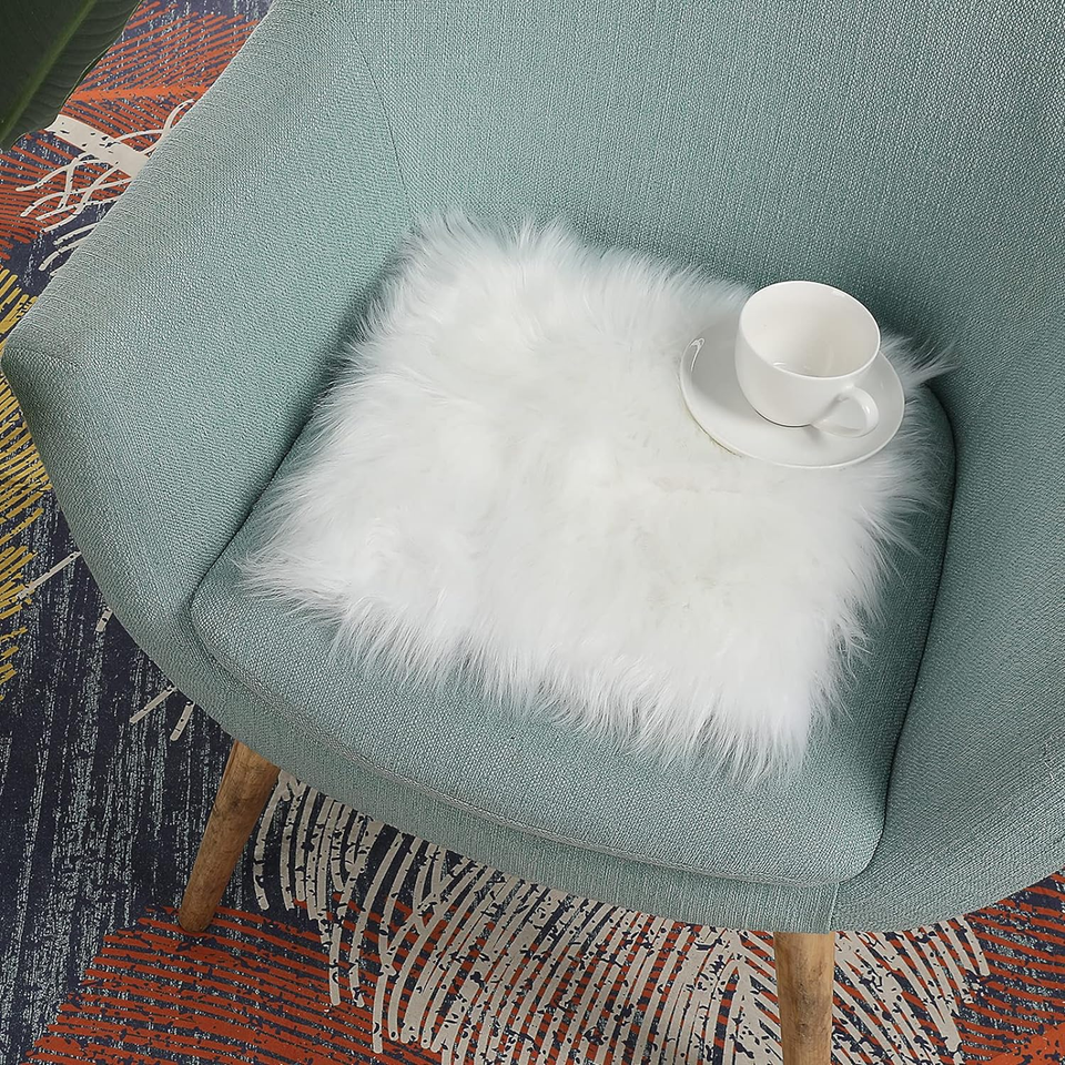 10 Inches Mini Square Faux Fur Rug， Small Fluffy Area Rug Cushion for ...