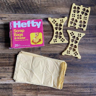 Vintage Open Box 25 Count Hefty Scrap Bags & Holder 6.5" x 5.5" x 12" 1976 | eBay