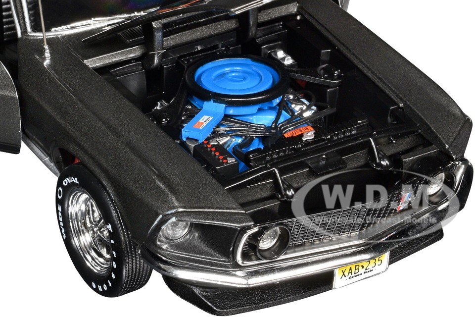 Box Dented 1969 FORD MUSTANG DARK GRAY "JOHN WICK" 1/18 BY AUTO WORLD ...