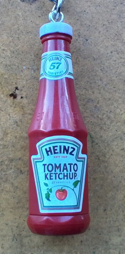 🌟🌟New🌟🌟Gift Tomato Ketchup Bottle Keyring UP | eBay UK