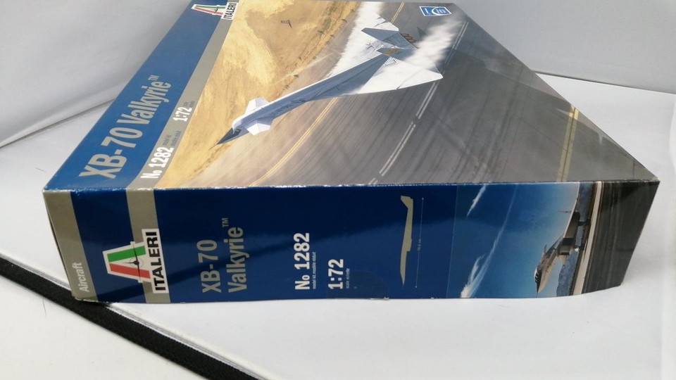 Italeri Xb-70 Valkyrie plastic model Kit | eBay