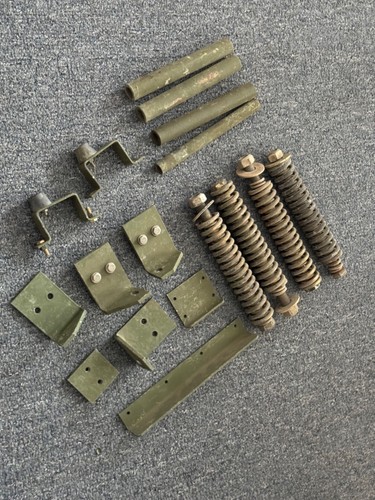 4x Cargo Bed Spring Bolt bracket set M35A2 M35 A3 A2 2.5 ton military ...