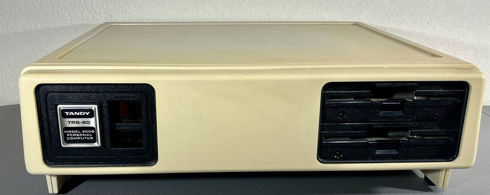 Radio Shack Tandy TRS-80 2000 Personal Computer - 26-5103 | eBay