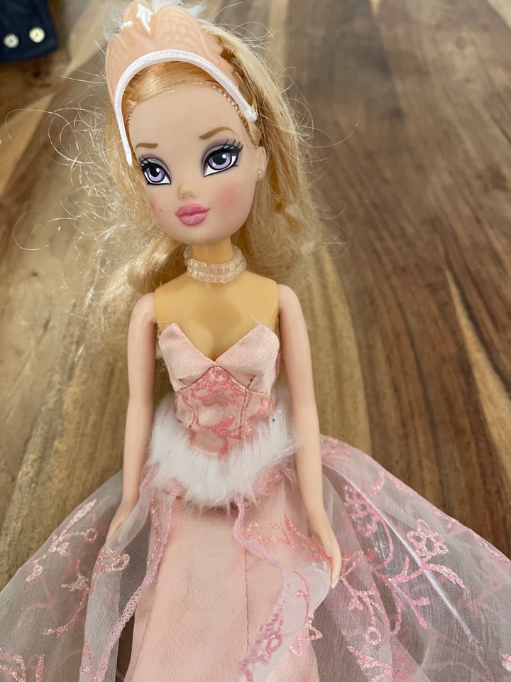 MGA Storytime Collection Swan Princess Doll Rare Bratz | eBay