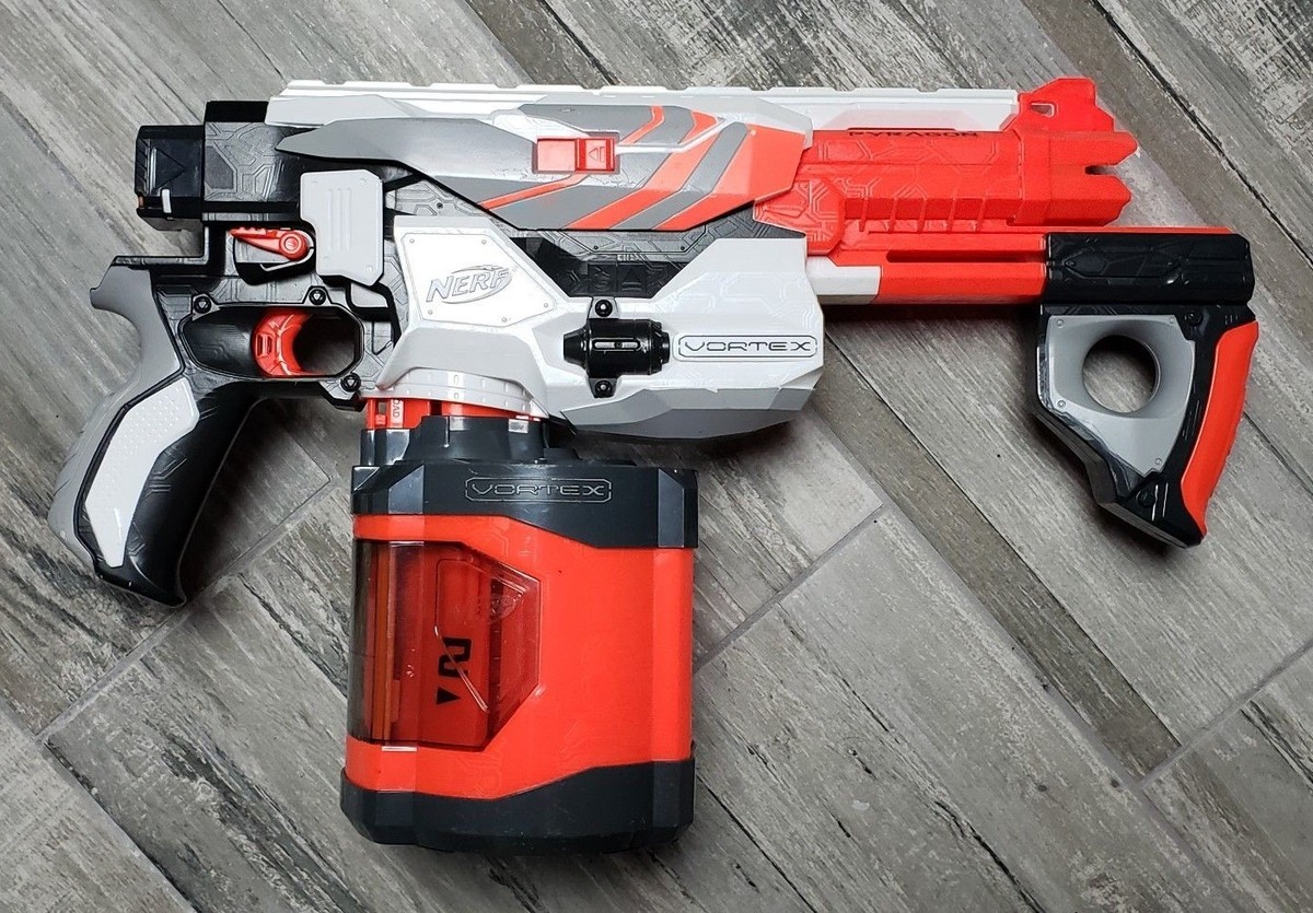 Nerf Pyragon Blaster