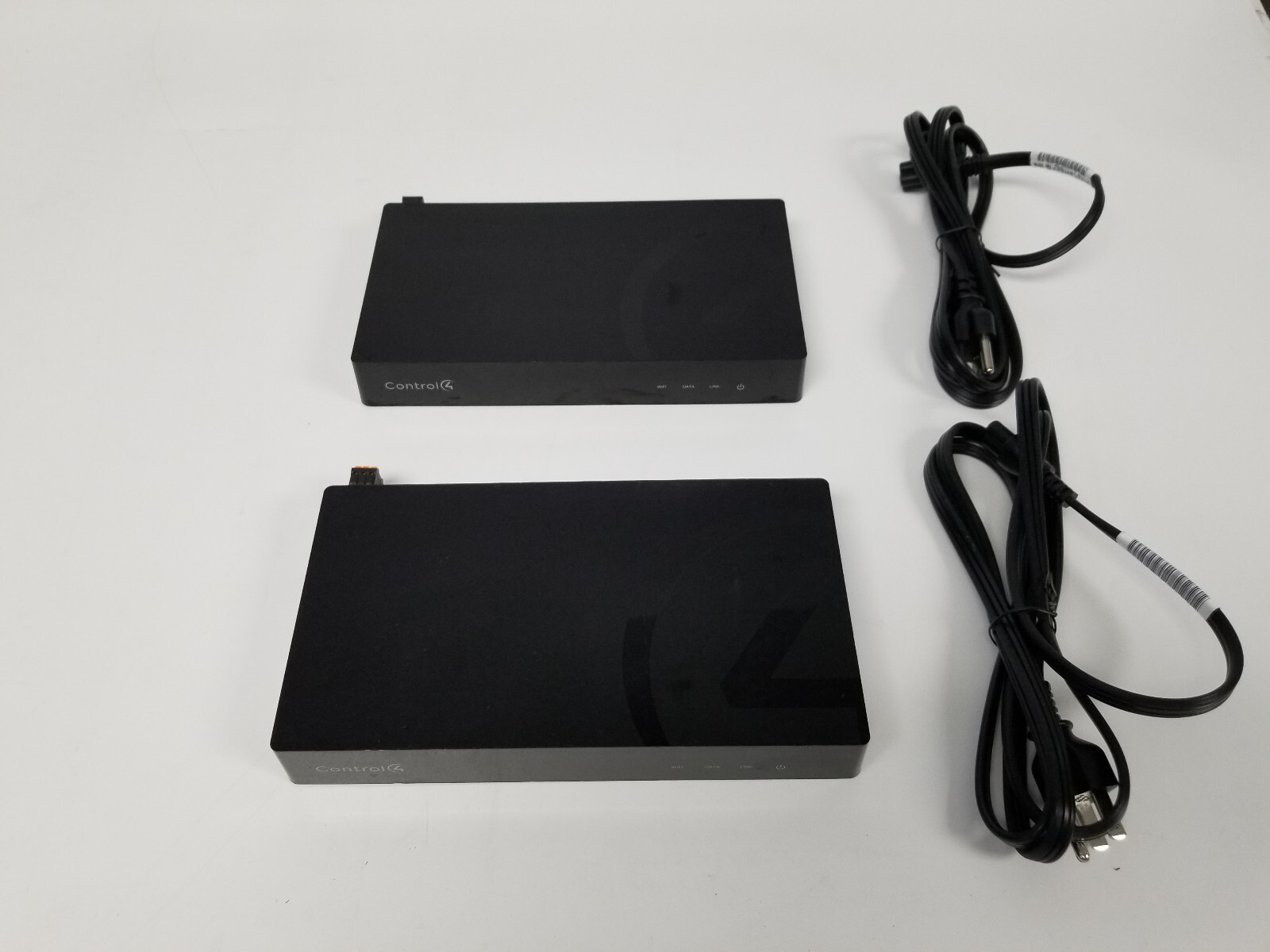 Lot of 2 Control4 HC-250 Controllers C4-HC250-BL Parts(Powers On ...