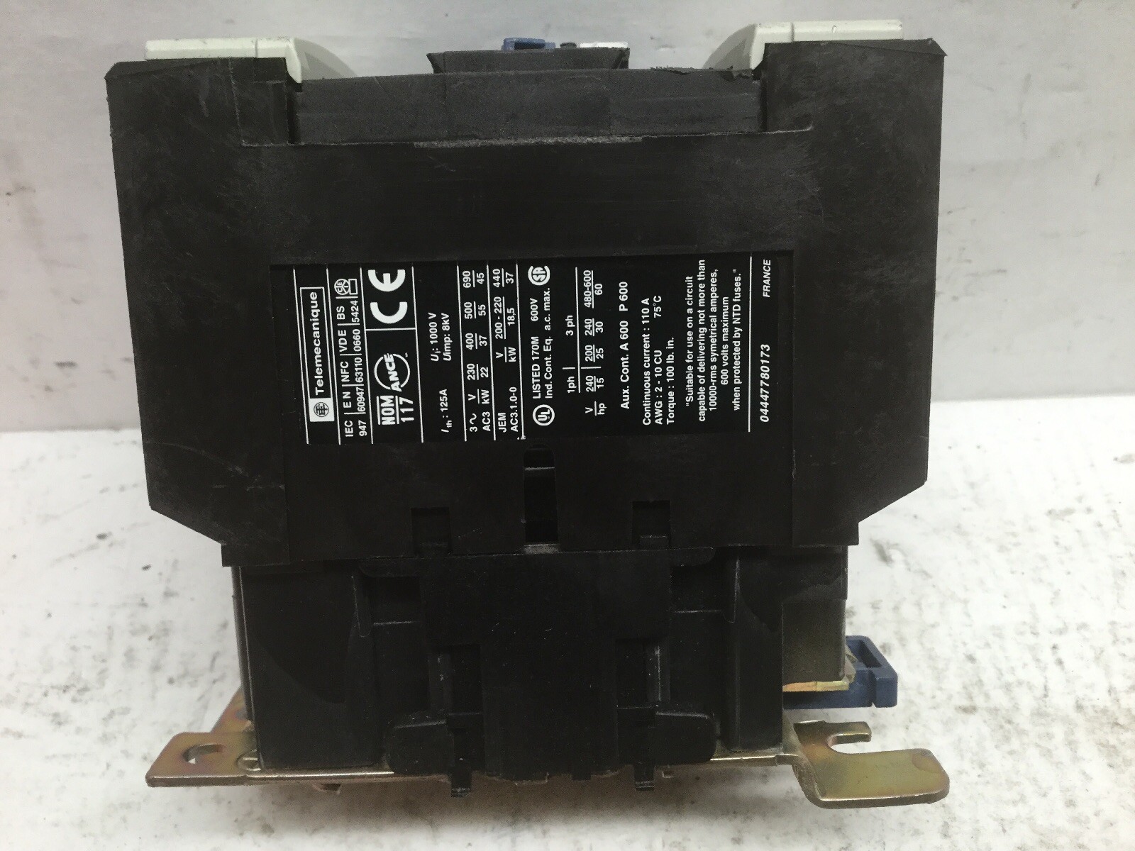 Telemecanique LC1D8011 Contactor 125A 120V LC1-D8011 WITH LA8DN11 LA 8 ...