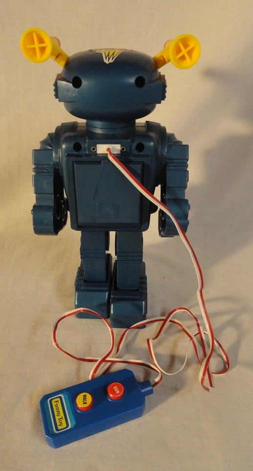 LOOK! 1970`S "SPACE COMMANDER ROBOT" PLASTIC BATTERY-OPERATED ROBOT IN ...