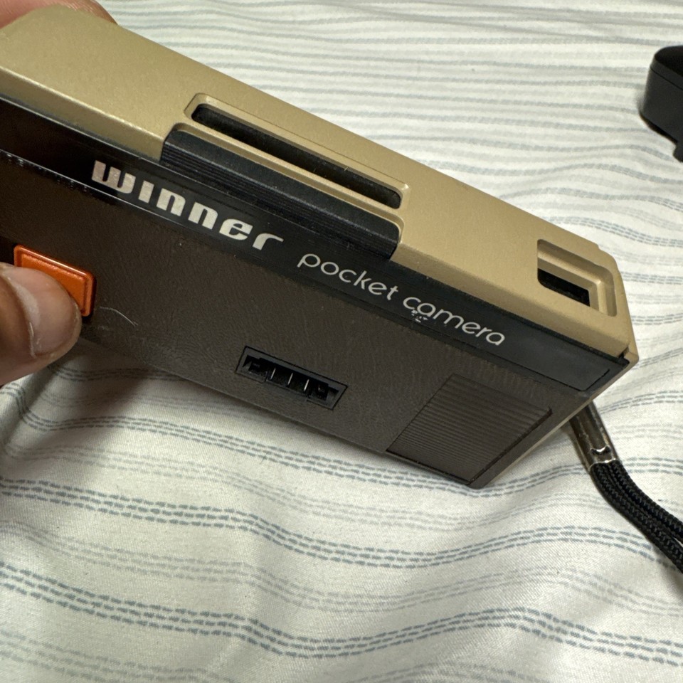 Vintage Kodak Winner Pocket Camera 110 Point & Shoot Brown/Tan Pocket ...