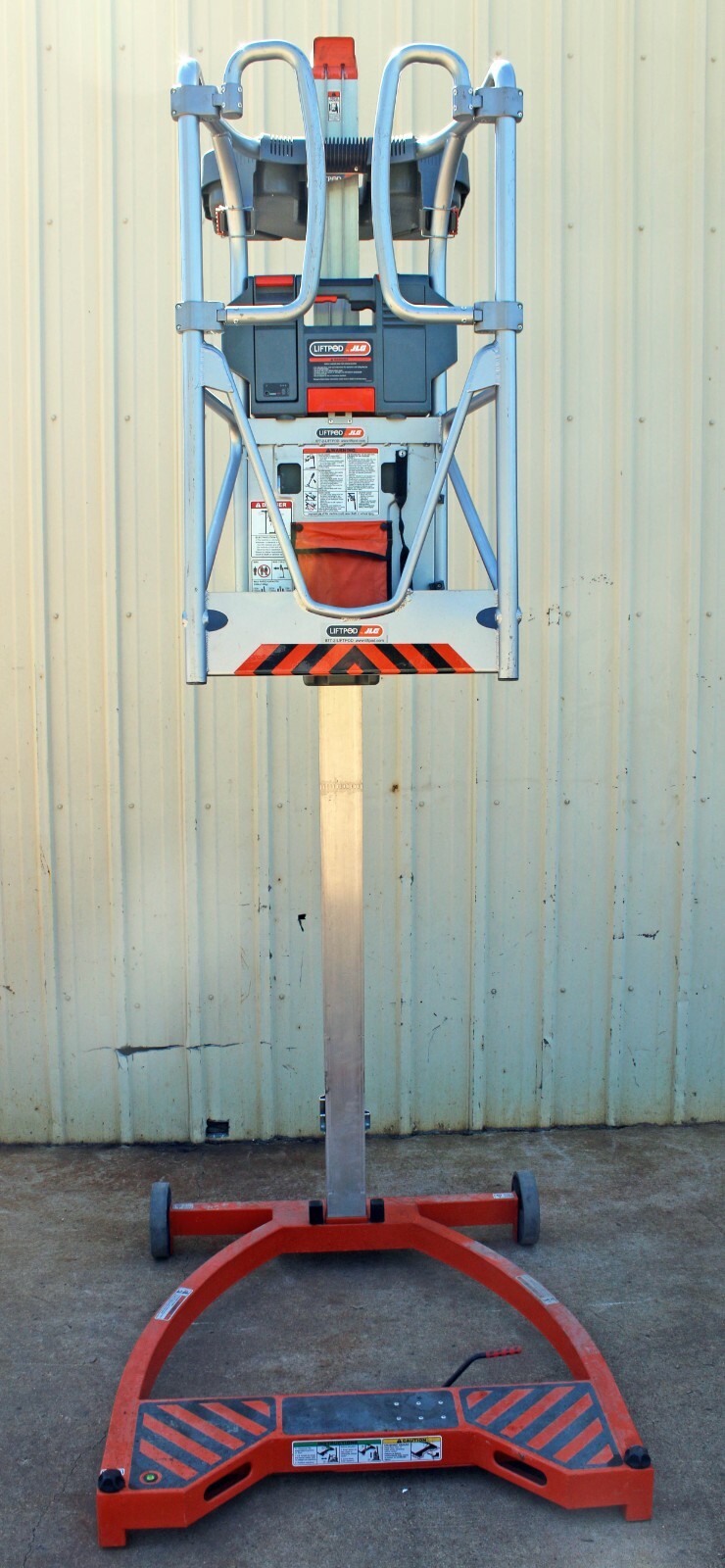 JLG LiftPod FS80, Light-Weight Manlift 12' Tall 330lb Cap. NEW RBLT ...