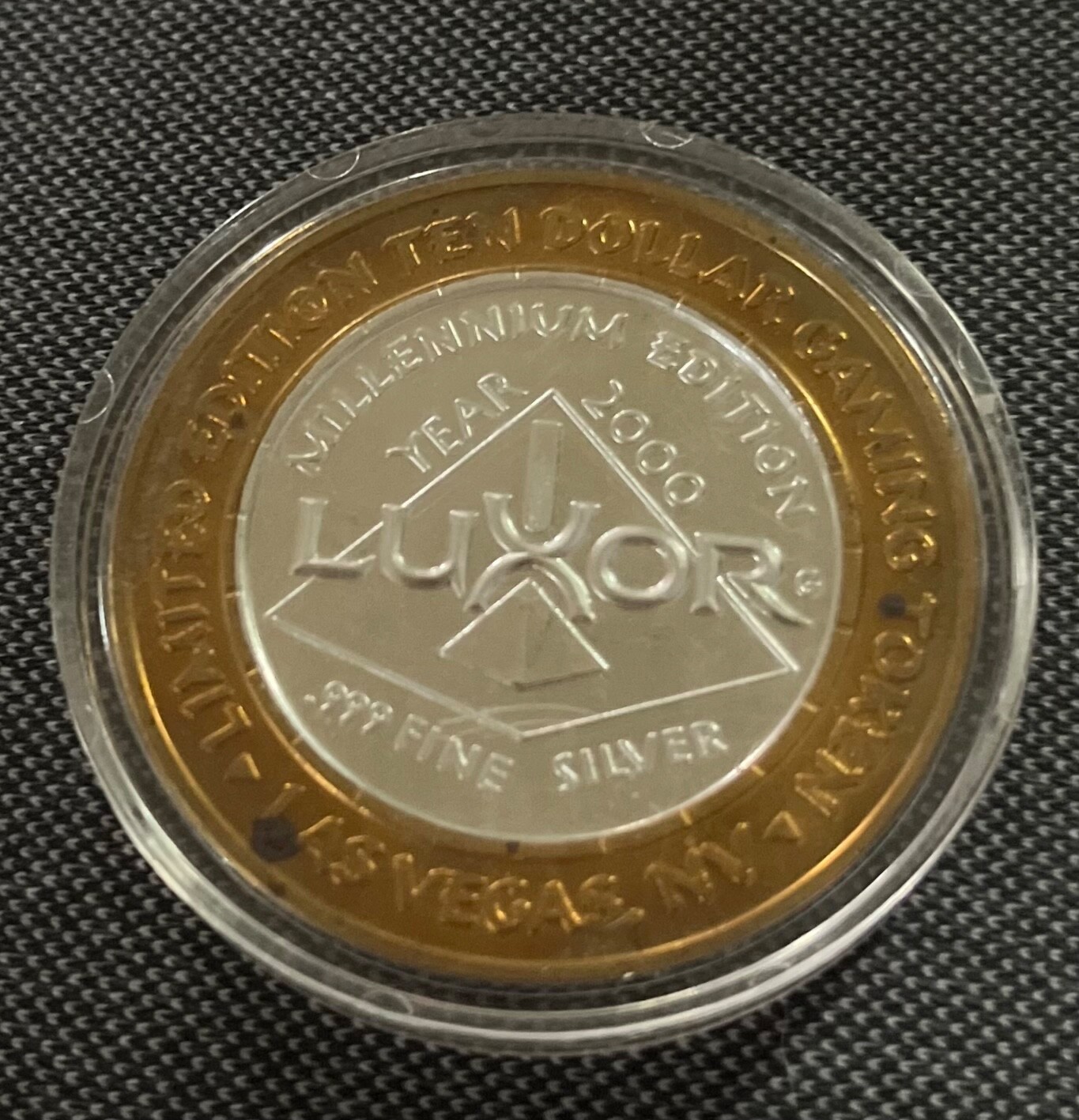 Limited Edition Ten Dollar Gaming Token Luxor Las Vegas 2000 .999 ...