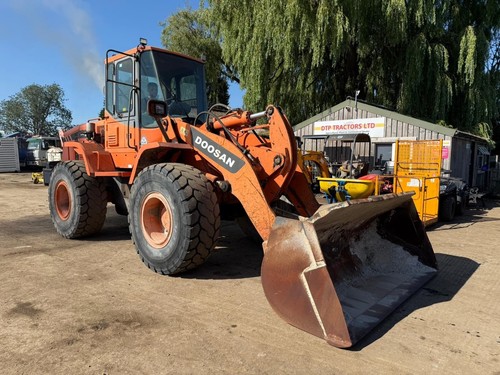 DOOSAN DL200 LOADING SHOVEL YEAR 2011 | eBay UK