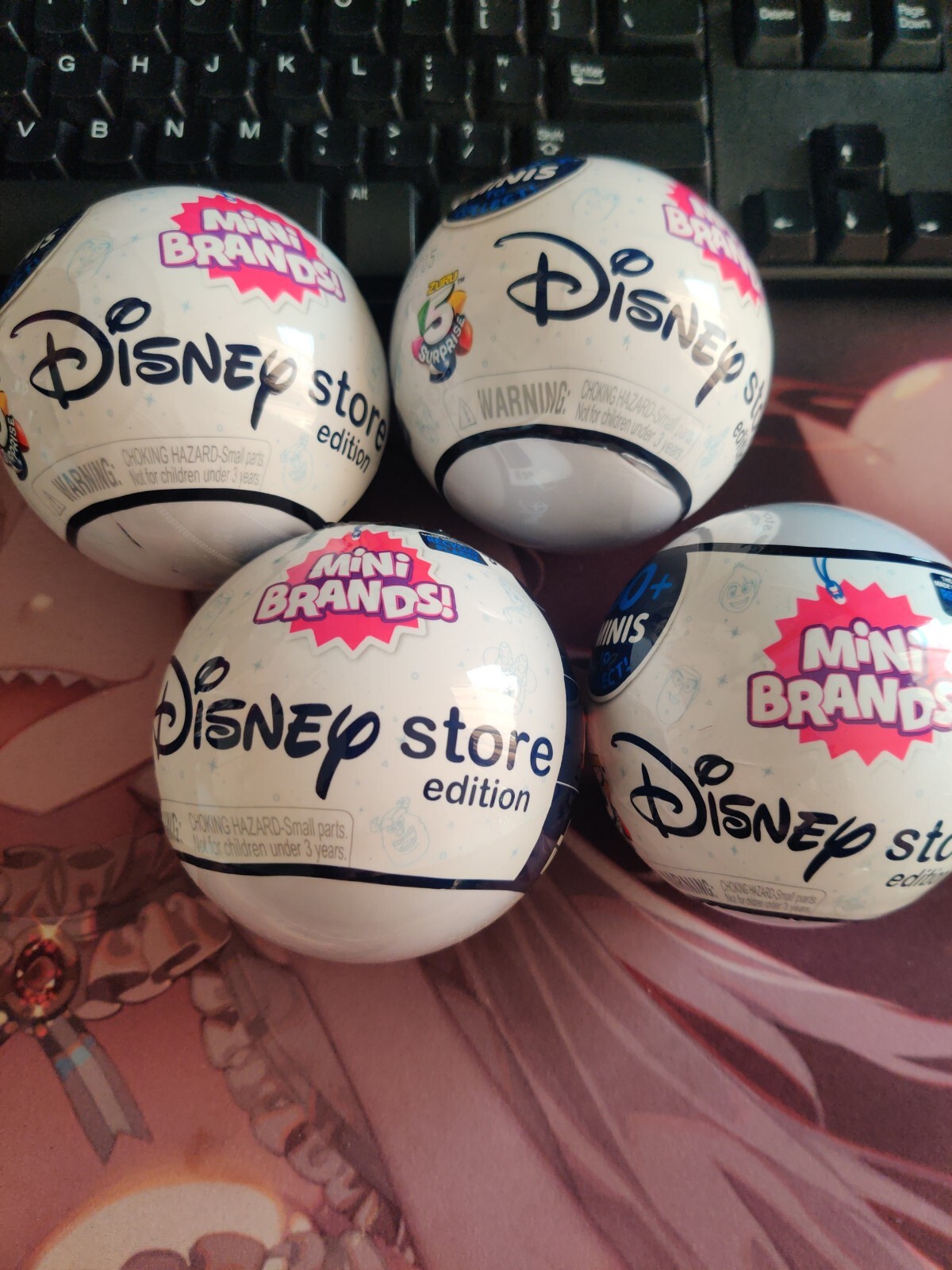 4 Zuru MINI BRANDS DISNEY STORE EDITION Sealed Blind Mystery balls ...