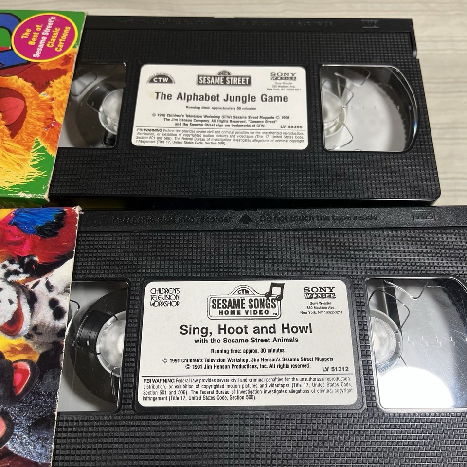 6 VHS Tapes LOT Sesame Street The Best Of Elmo Sharing Sing Hoot ...