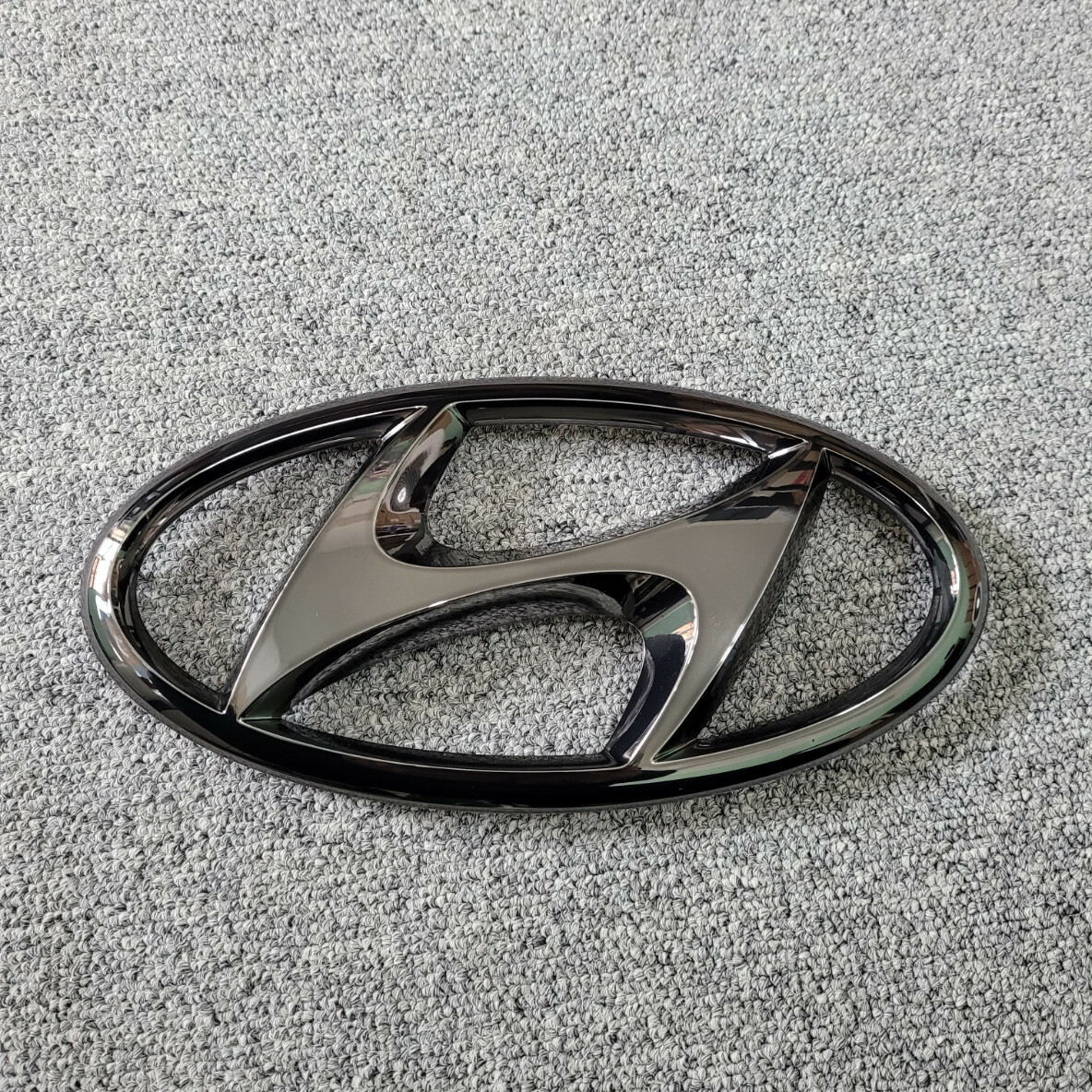 OEM 86300-N9100 Front 'H' Emblem Mark Ems(USPS) for Hyundai Tucson 2022 ...