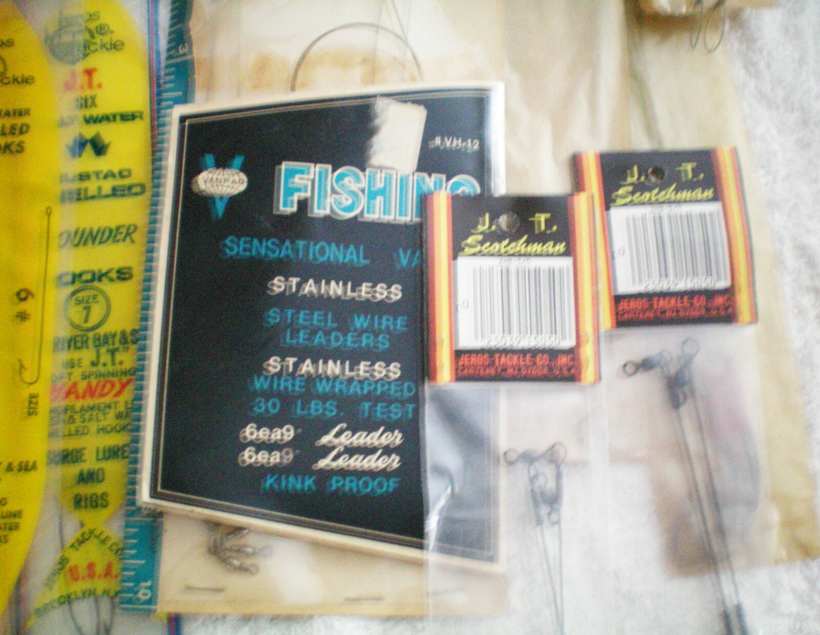 Vintage/Antique - Fishing Gear - Hooks, Reel, Stringers, Leaders, Worms ...