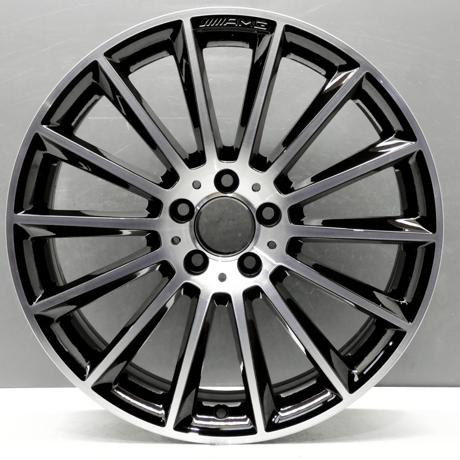 MERCEDES GLA X156 19" AMG ALLOY WHEEL RIM BLACK OEM A1564012800 8J ...
